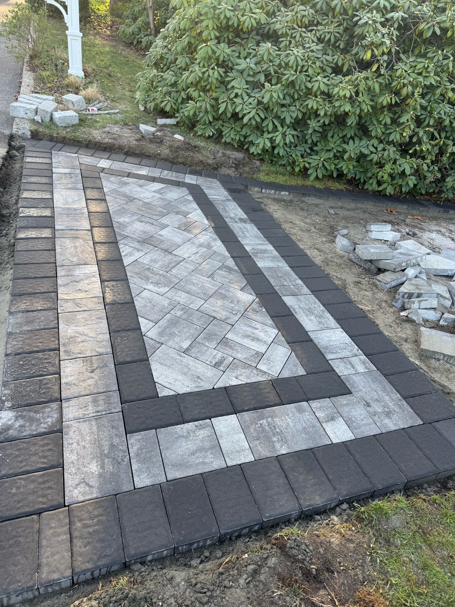 Interlock Concrete Paver Installers Suffolk County | Free Estimates
